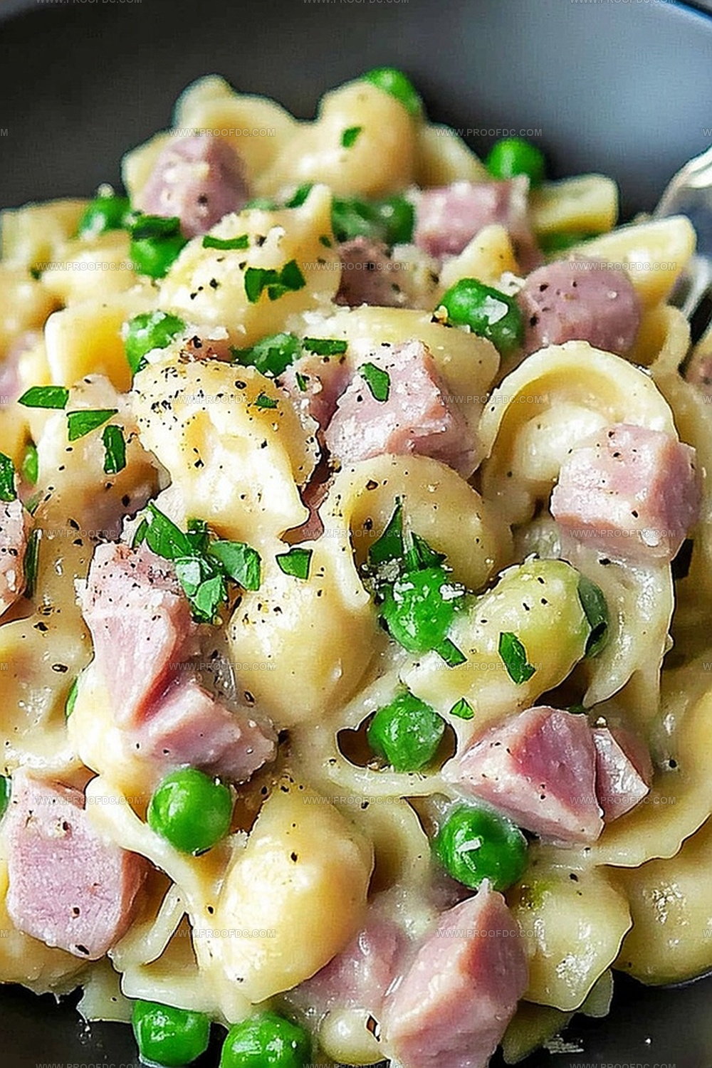 Charming Ham & Pea Pasta Recipe: A Cozy Bowl of Joy - Pro of Delicious ...
